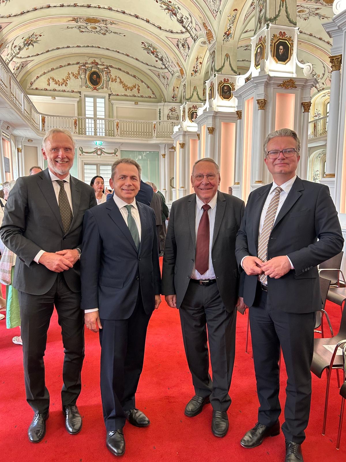 Verleihung des Professor Titels - SOWI-AbsolventInnenverein